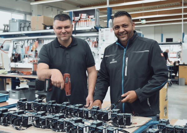 Gleichwertig, vielstimmig, geschätzt - HERMOS